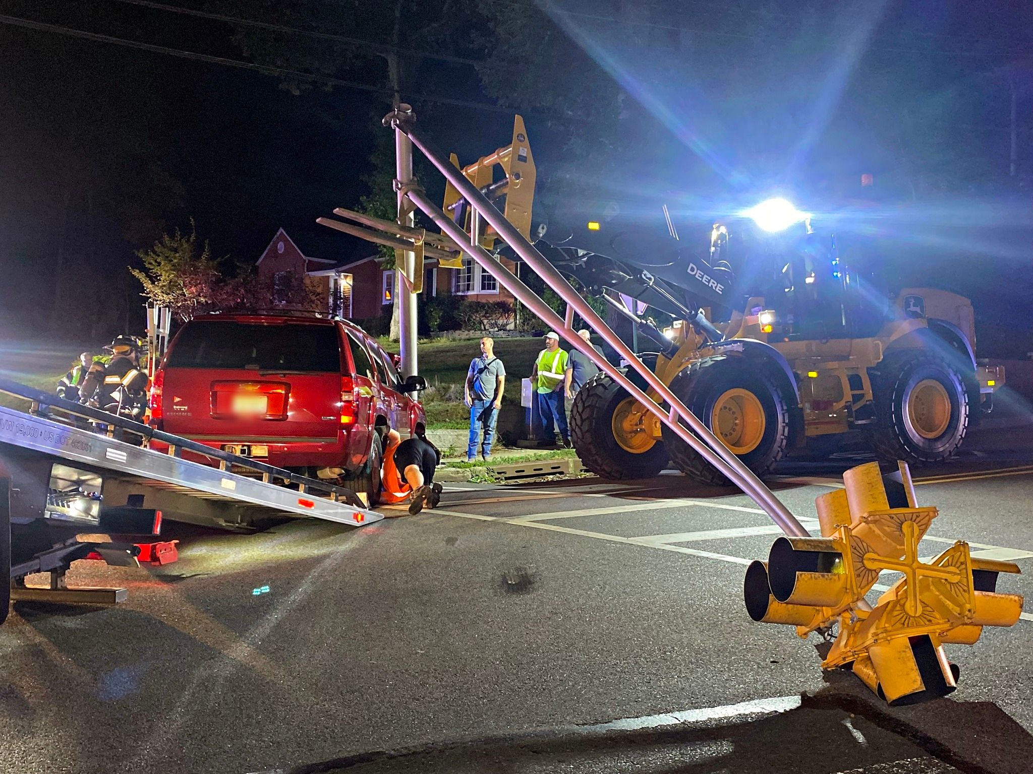 Collision Topples Traffic Light in Midland Park