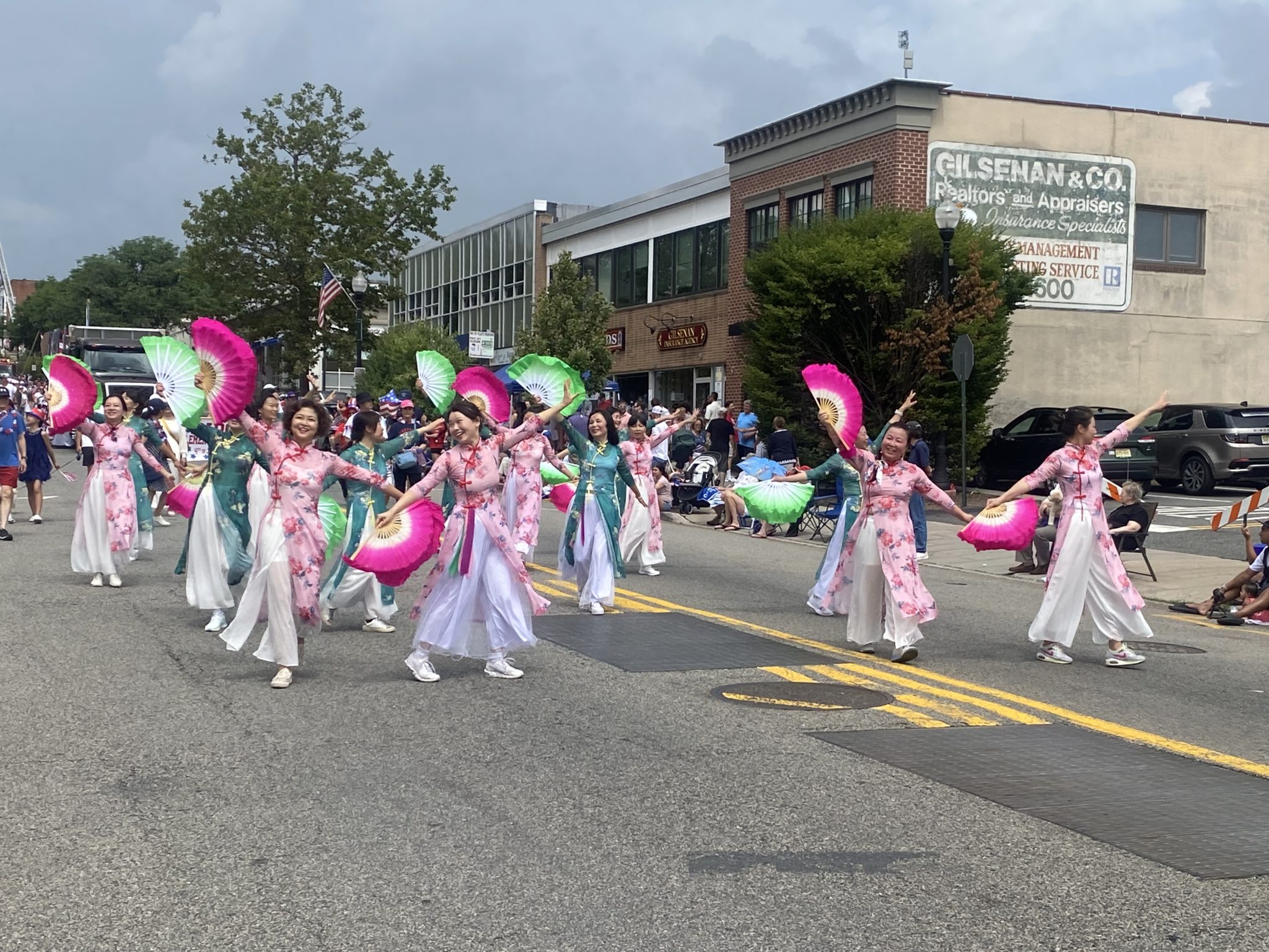 The Rain Held and the 113th Annual Ridgewood Fourth of July Parade was ...