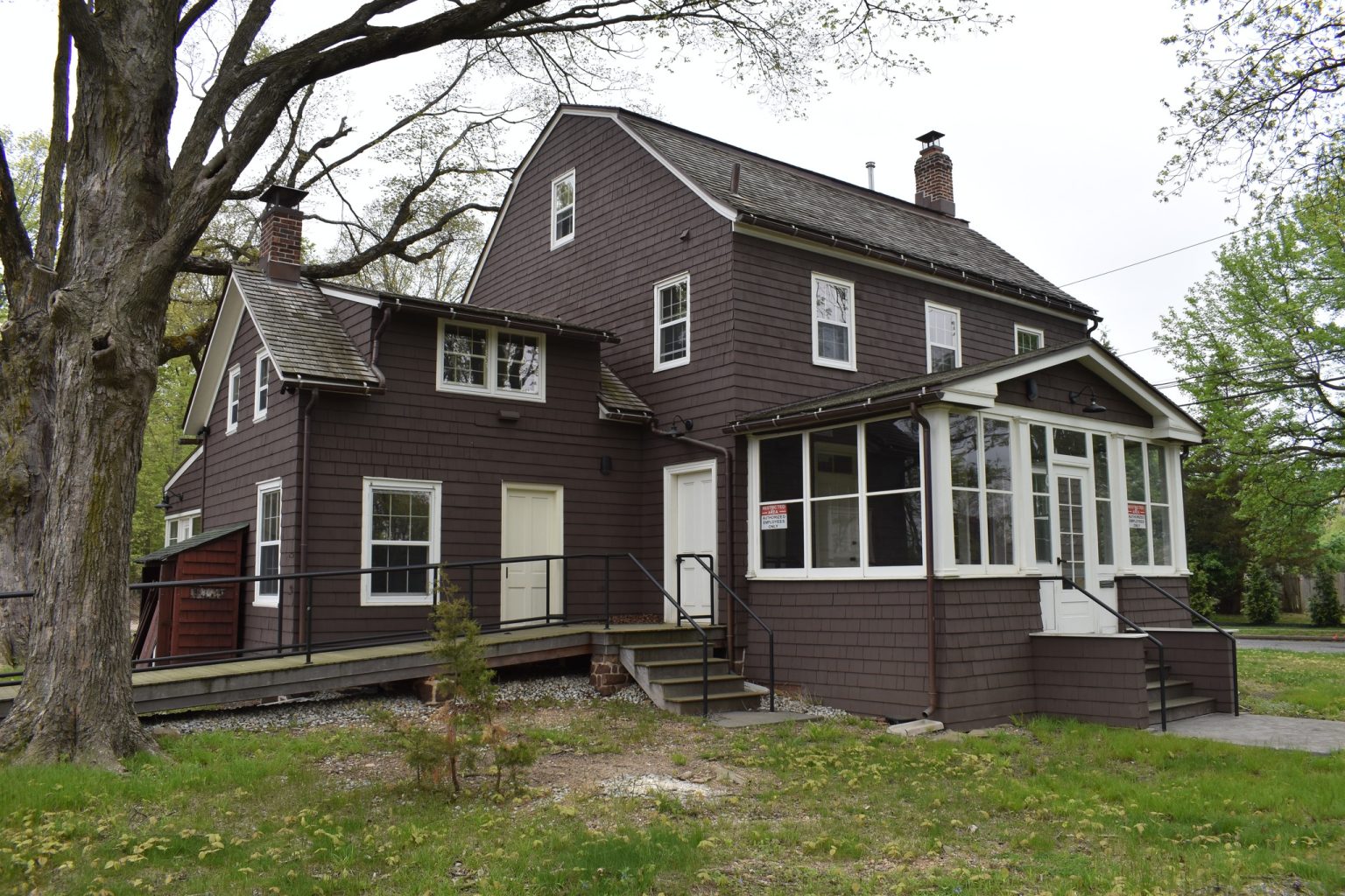1825 Dutch farmhouse - THE RIDGEWOOD BLOG.