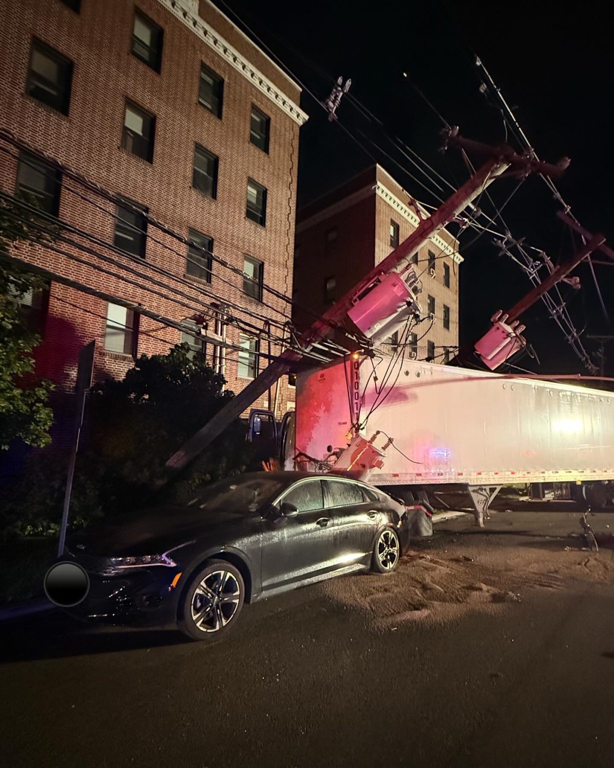 Ridgefield Apartment Building Evacuated After Tractor-Trailer Crash ...