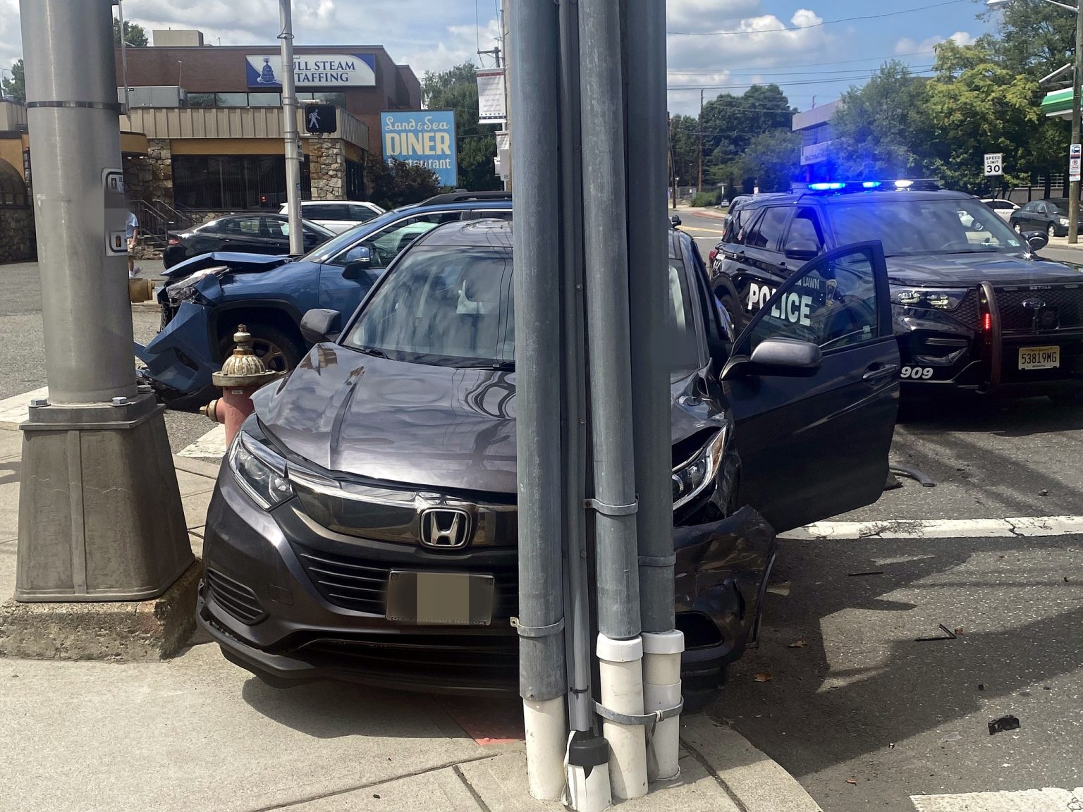 Fair Lawn Car Accident at Fair Lawn Avenue and Pollitt Drive Leaves One ...